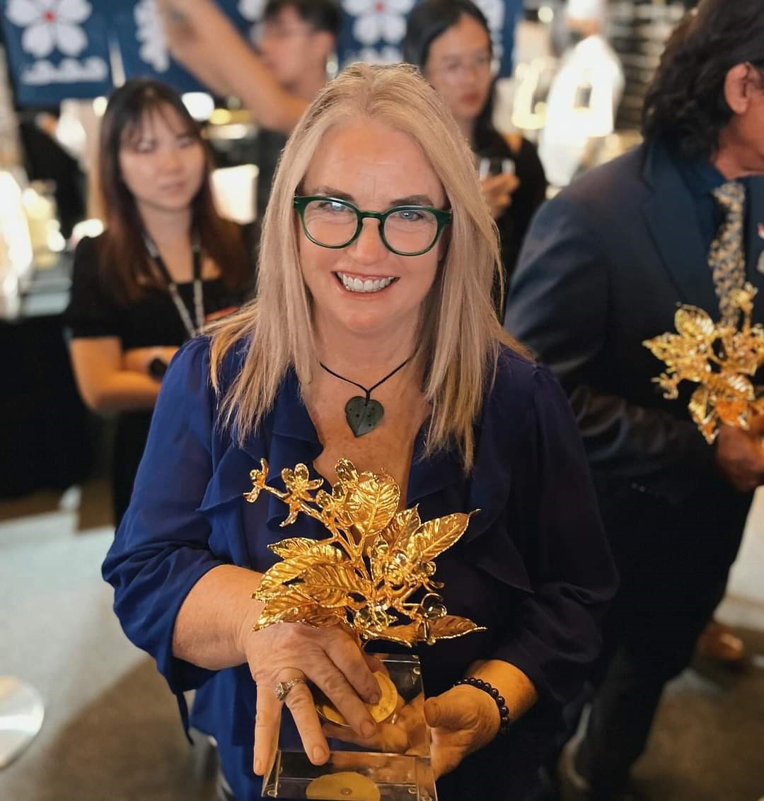 Local landscape designer Jules Moore wins gold - The Kumeu Courier